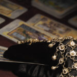 Comment se pratique le tarot tzigane ? Tout ce qu’il faut savoir sur ...