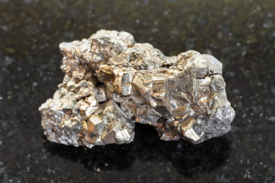 La pyrite, la pierre de la connaissance - WeMystic France